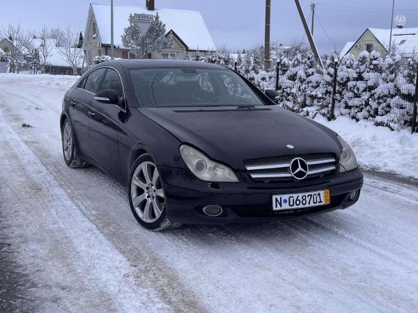 Melns Mercedes-Benz CLS 320 2006 Širvintos, ar dzinēja tilpumu 2.99 L un nobraukumu 375 tūkst. km par 2450 €, foto 1 vietnē AUTOMOTO.COM.LV