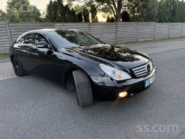 Черный Мерседес ЦЛС 320 2007 в Елгава, объемом двигателя 3.00 л и пробегом 0 тыс. км за 5500 €, фото 3 на AUTOMOTO.COM.LV