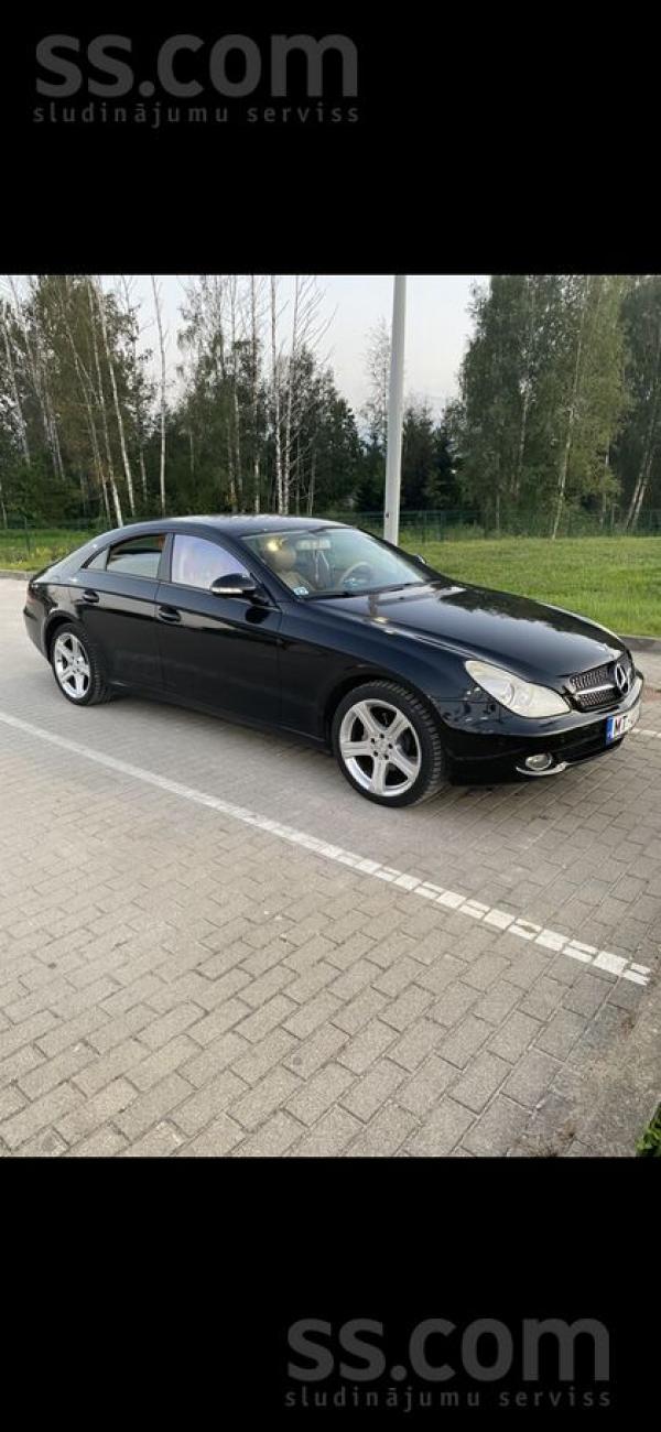 Black Mercedes-Benz CLS 320 2007 in Jelgava, with an engine capacity of 3.00 L and mileage of 268 thousand km for 5800 €, photo 5 on AUTOMOTO.COM.LV