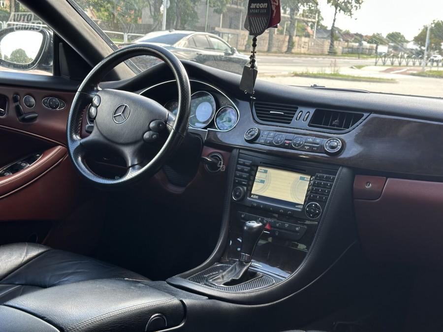 Melns Mercedes-Benz CLS 320 2007 Klaipėda, ar dzinēja tilpumu 3.20 L un nobraukumu 400 tūkst. km par 2650 €, foto 4 vietnē AUTOMOTO.COM.LV