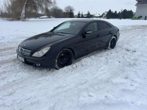 Black Mercedes-Benz CLS 320 2008 in Panevezys, with an engine capacity of 2.99 L and mileage of 329 thousand km for 4300 €, photo  on AUTOMOTO.COM.LV