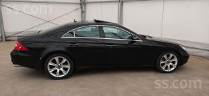 Black Mercedes-Benz CLS 320 2008 in Balvi, with an engine capacity of 3.20 L and mileage of 350 thousand km for 4999 €, photo 5 on AUTOMOTO.COM.LV