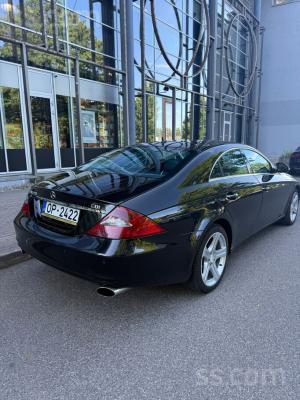 Melns Mercedes-Benz CLS 320 2008 Rīga, ar dzinēja tilpumu 3.00 L un nobraukumu 0 tūkst. km par 6000 €, foto 5 vietnē AUTOMOTO.COM.LV