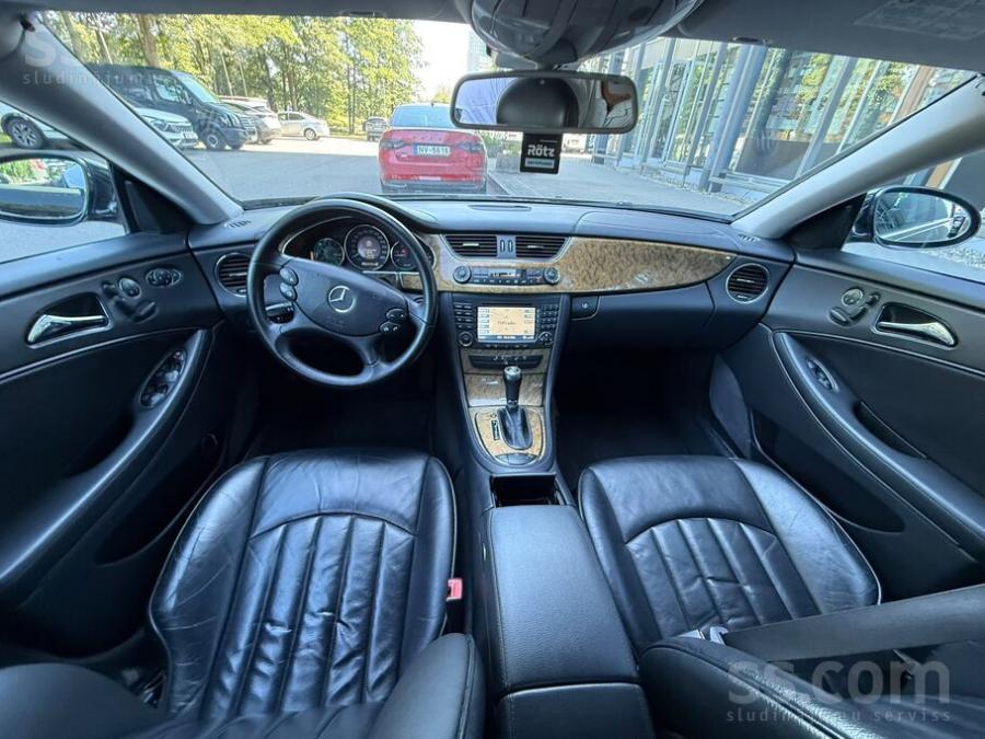 Melns Mercedes-Benz CLS 320 2008 Rīga, ar dzinēja tilpumu 3.00 L un nobraukumu 0 tūkst. km par 6000 €, foto 6 vietnē AUTOMOTO.COM.LV