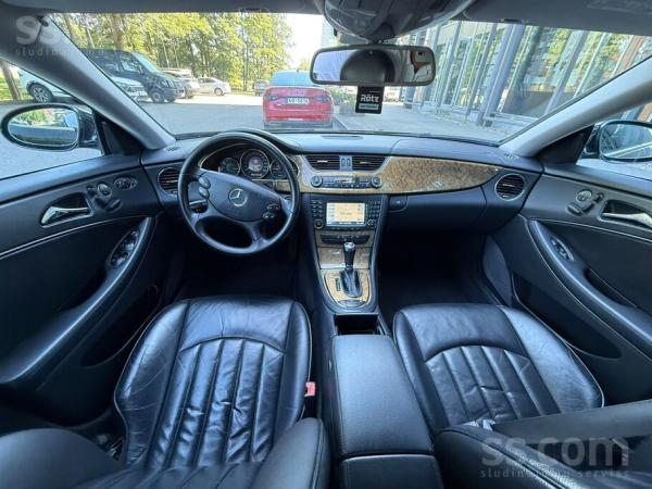 Melns Mercedes-Benz CLS 320 2008 Rīga, ar dzinēja tilpumu 3.00 L un nobraukumu 0 tūkst. km par 6000 €, foto 6 vietnē AUTOMOTO.COM.LV