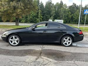 Melns Mercedes-Benz CLS 320 2008 Rīga, ar dzinēja tilpumu 3.00 L un nobraukumu 272 tūkst. km par 7250 €, foto 12 vietnē AUTOMOTO.COM.LV