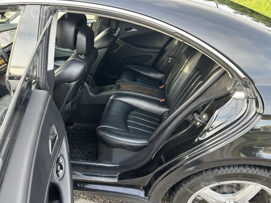 Melns Mercedes-Benz CLS 320 2008 Rīga, ar dzinēja tilpumu 3.00 L un nobraukumu 272 tūkst. km par 7250 €, foto 21 vietnē AUTOMOTO.COM.LV