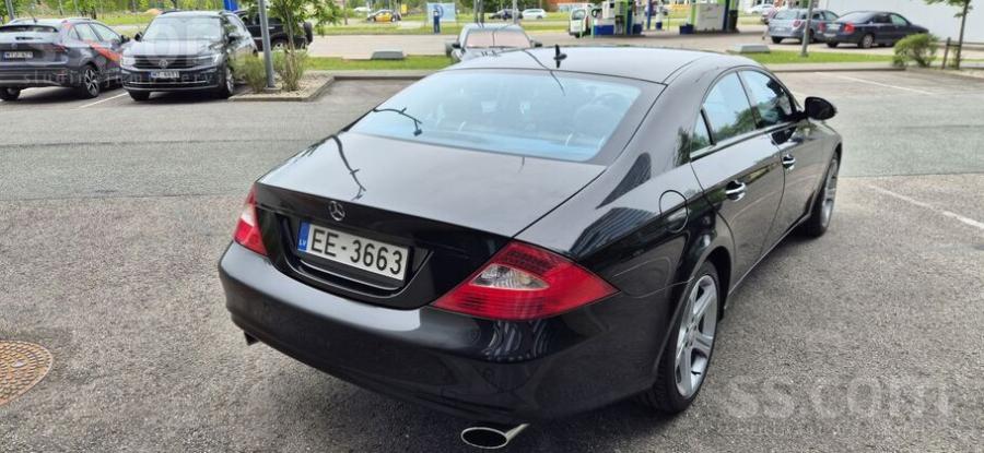 Black Mercedes-Benz CLS 320 2009 in Riga, with an engine capacity of 3.00 L and mileage of 262 thousand km for 8000 €, photo 3 on AUTOMOTO.COM.LV