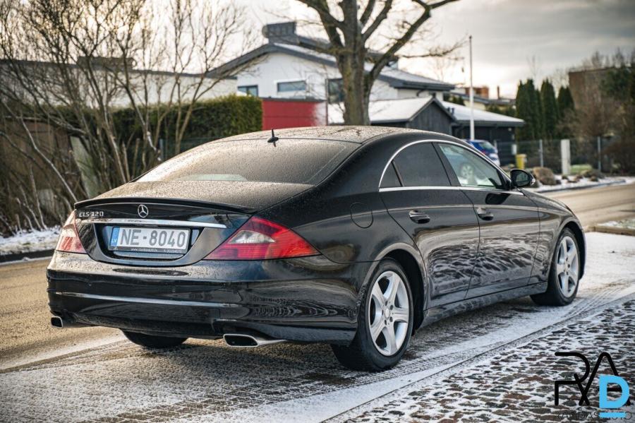Melns Mercedes-Benz CLS 320 2005 Rīga, ar dzinēja tilpumu 3.00 L un nobraukumu 431 tūkst. km par 3990 €, foto 3 vietnē AUTOMOTO.COM.LV