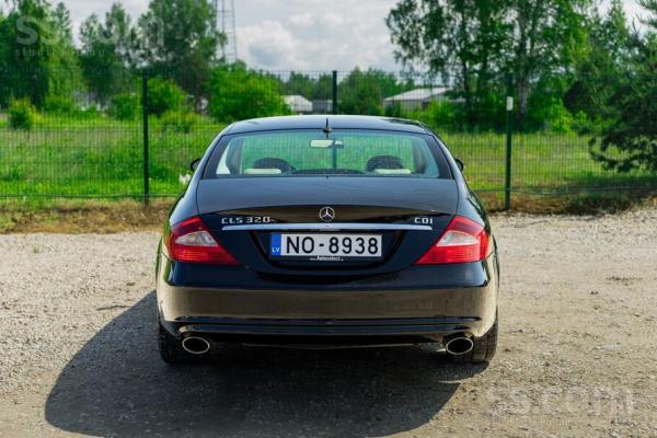 Melns Mercedes-Benz CLS 320 2006 Rīga, ar dzinēja tilpumu 3.00 L un nobraukumu 0 tūkst. km par 5890 €, foto 5 vietnē AUTOMOTO.COM.LV