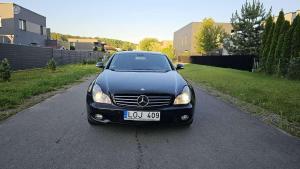 Melns Mercedes-Benz CLS 320 2006 Kauņa, ar dzinēja tilpumu 2.99 L un nobraukumu 276 tūkst. km par 2950 €, foto 6 vietnē AUTOMOTO.COM.LV