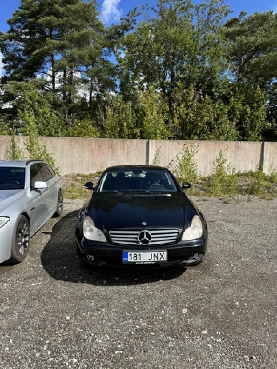 Melns Mercedes-Benz CLS 320 2006 Tallina, ar dzinēja tilpumu 0.00 L un nobraukumu 273 tūkst. km par 3500 €, foto 1 vietnē AUTOMOTO.COM.LV