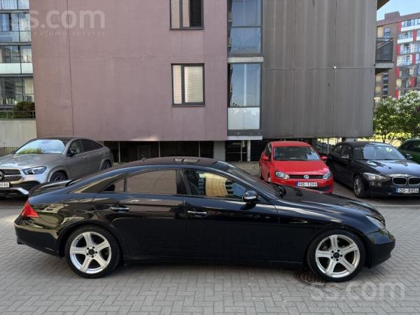 Melns Mercedes-Benz CLS 320 2007 Rīga, ar dzinēja tilpumu 3.00 L un nobraukumu 219 tūkst. km par 4490 €, foto 4 vietnē AUTOMOTO.COM.LV