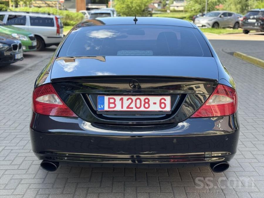 Melns Mercedes-Benz CLS 320 2007 Rīga, ar dzinēja tilpumu 3.00 L un nobraukumu 219 tūkst. km par 4490 €, foto 7 vietnē AUTOMOTO.COM.LV