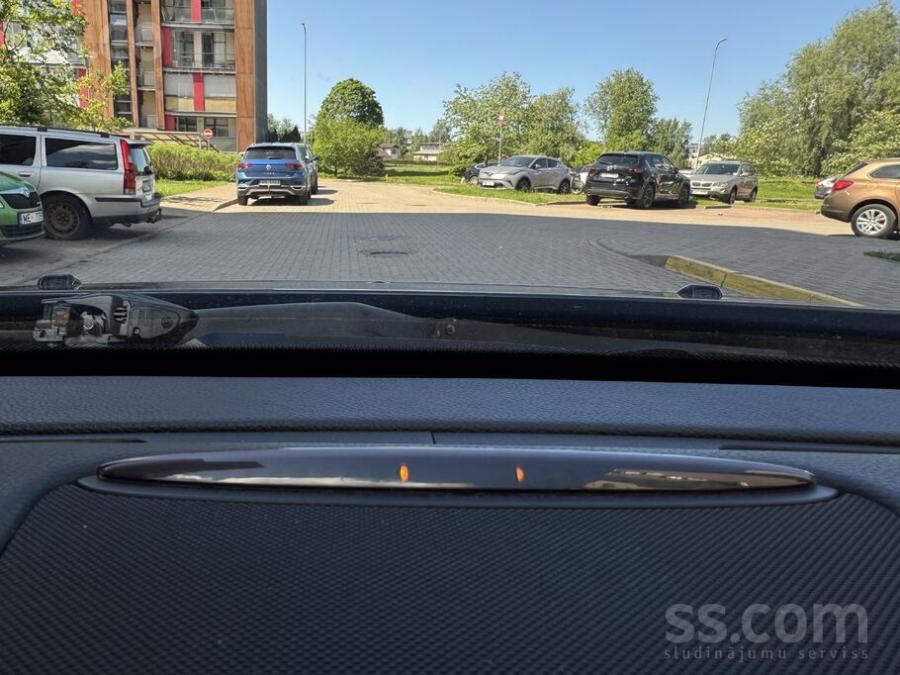 Melns Mercedes-Benz CLS 320 2007 Rīga, ar dzinēja tilpumu 3.00 L un nobraukumu 219 tūkst. km par 4490 €, foto 17 vietnē AUTOMOTO.COM.LV