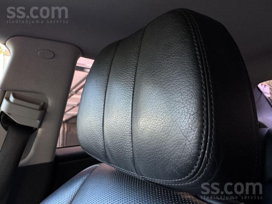 Melns Mercedes-Benz CLS 320 2007 Rīga, ar dzinēja tilpumu 3.00 L un nobraukumu 219 tūkst. km par 4490 €, foto 20 vietnē AUTOMOTO.COM.LV