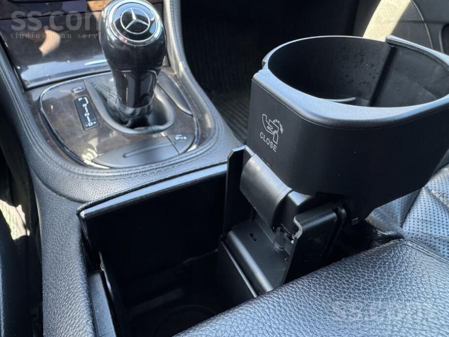 Melns Mercedes-Benz CLS 320 2007 Rīga, ar dzinēja tilpumu 3.00 L un nobraukumu 219 tūkst. km par 4490 €, foto 21 vietnē AUTOMOTO.COM.LV