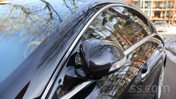 Black Mercedes-Benz CLS 320 2007 in Riga, with an engine capacity of 3.00 L and mileage of 0 thousand km for 5490 €, photo 9 on AUTOMOTO.COM.LV