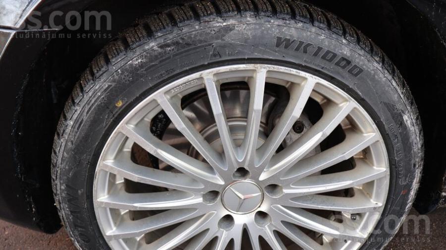 Melns Mercedes-Benz CLS 320 2007 Rīga, ar dzinēja tilpumu 3.00 L un nobraukumu 334 tūkst. km par 5200 €, foto 7 vietnē AUTOMOTO.COM.LV