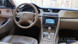 Melns Mercedes-Benz CLS 320 2007 Rīga, ar dzinēja tilpumu 3.00 L un nobraukumu 334 tūkst. km par 5200 €, foto 12 vietnē AUTOMOTO.COM.LV