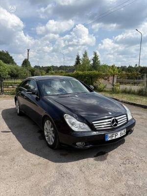 Melns Mercedes-Benz CLS 320 2007 Naujoji Akmenė, ar dzinēja tilpumu 3.00 L un nobraukumu 417 tūkst. km par 4800 €, foto 4 vietnē AUTOMOTO.COM.LV