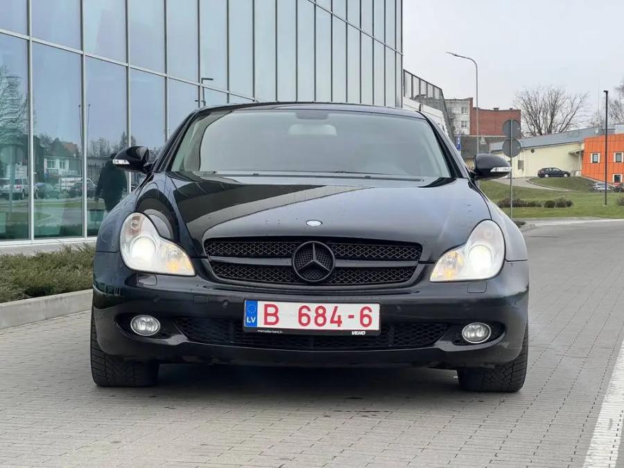 Melns Mercedes-Benz CLS 320 2008 Rēzekne, ar dzinēja tilpumu 3.00 L un nobraukumu 328 tūkst. km par 6600 €, foto 3 vietnē AUTOMOTO.COM.LV