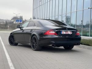 Melns Mercedes-Benz CLS 320 2008 Rēzekne, ar dzinēja tilpumu 3.00 L un nobraukumu 328 tūkst. km par 6600 €, foto 6 vietnē AUTOMOTO.COM.LV