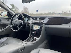 Черный Мерседес ЦЛС 320 2008 в Рига, объемом двигателя 3.00 л и пробегом 328 тыс. км за 6800 €, фото 7 на AUTOMOTO.COM.LV