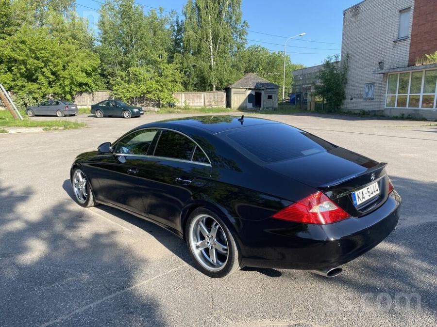 Melns Mercedes-Benz CLS 320 2008 Daugavpils, ar dzinēja tilpumu 3.00 L un nobraukumu 330 tūkst. km par 6900 €, foto 12 vietnē AUTOMOTO.COM.LV