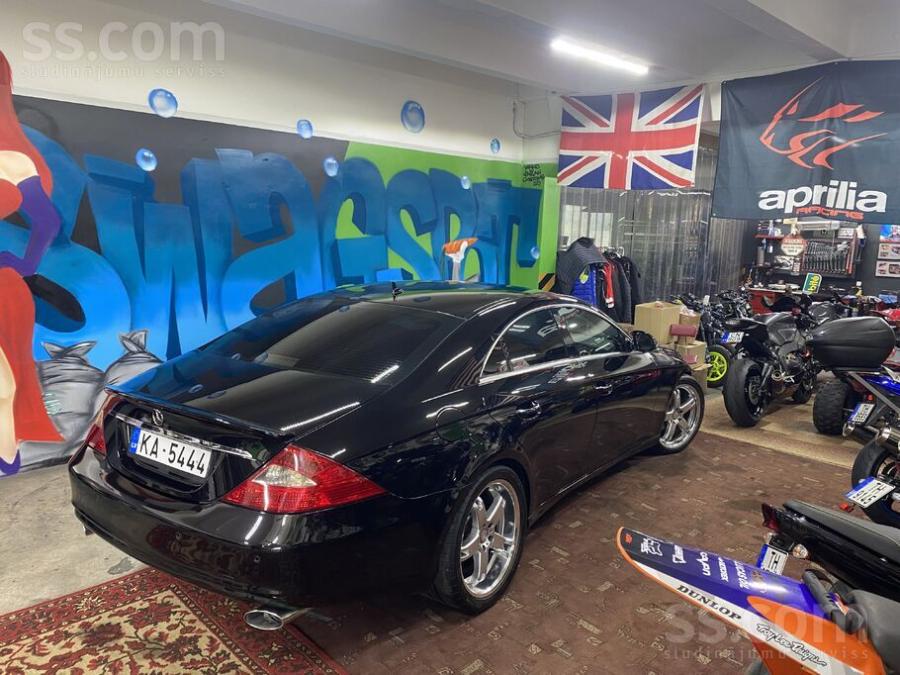 Melns Mercedes-Benz CLS 320 2008 Daugavpils, ar dzinēja tilpumu 3.00 L un nobraukumu 330 tūkst. km par 6900 €, foto 15 vietnē AUTOMOTO.COM.LV