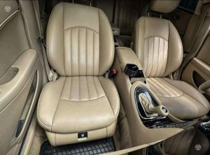 Black Mercedes-Benz CLS 320 2008 in Kaunas, with an engine capacity of 2.99 L and mileage of 350 thousand km for 6000 €, photo 20 on AUTOMOTO.COM.LV