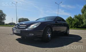 Black Mercedes-Benz CLS 320 2011 in Riga, with an engine capacity of 3.00 L and mileage of 203 thousand km for 7150 €, photo  on AUTOMOTO.COM.LV
