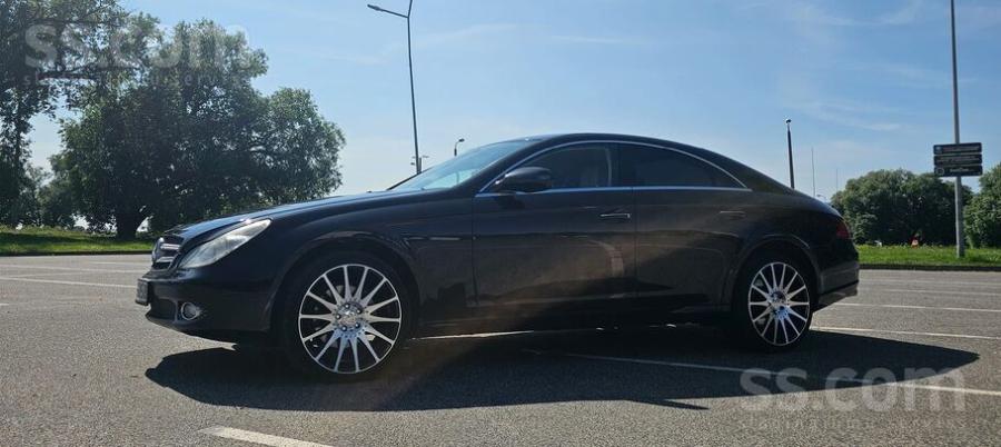 Melns Mercedes-Benz CLS 320 2011 Rīga, ar dzinēja tilpumu 3.00 L un nobraukumu 203 tūkst. km par 7150 €, foto 6 vietnē AUTOMOTO.COM.LV