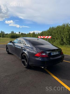 Zils Mercedes-Benz CLS 320 2006 Rīga, ar dzinēja tilpumu 3.00 L un nobraukumu 242 tūkst. km par 5800 €, foto 5 vietnē AUTOMOTO.COM.LV