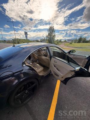 Zils Mercedes-Benz CLS 320 2006 Rīga, ar dzinēja tilpumu 3.00 L un nobraukumu 242 tūkst. km par 5800 €, foto 12 vietnē AUTOMOTO.COM.LV
