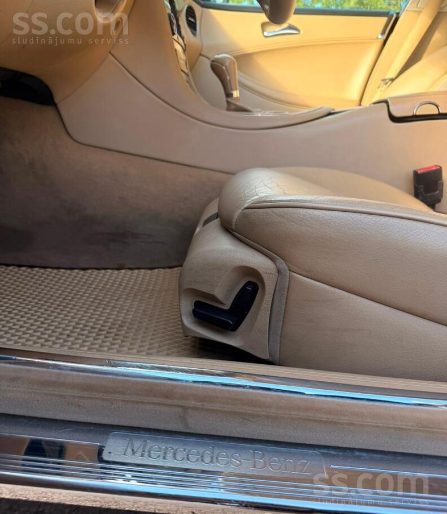 Zils Mercedes-Benz CLS 320 2006 Rīga, ar dzinēja tilpumu 3.00 L un nobraukumu 242 tūkst. km par 5800 €, foto 21 vietnē AUTOMOTO.COM.LV