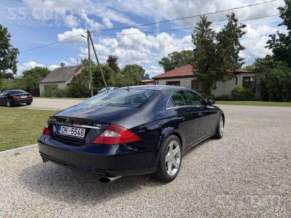 Zils Mercedes-Benz CLS 320 2006 Ventspils, ar dzinēja tilpumu 3.00 L un nobraukumu 401 tūkst. km par 4600 €, foto 4 vietnē AUTOMOTO.COM.LV