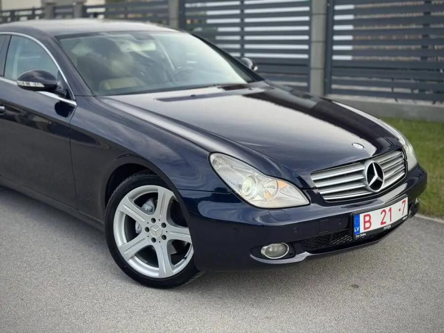 Zils Mercedes-Benz CLS 320 2005 Jelgava, ar dzinēja tilpumu 3.00 L un nobraukumu 345 tūkst. km par 6350 €, foto 8 vietnē AUTOMOTO.COM.LV