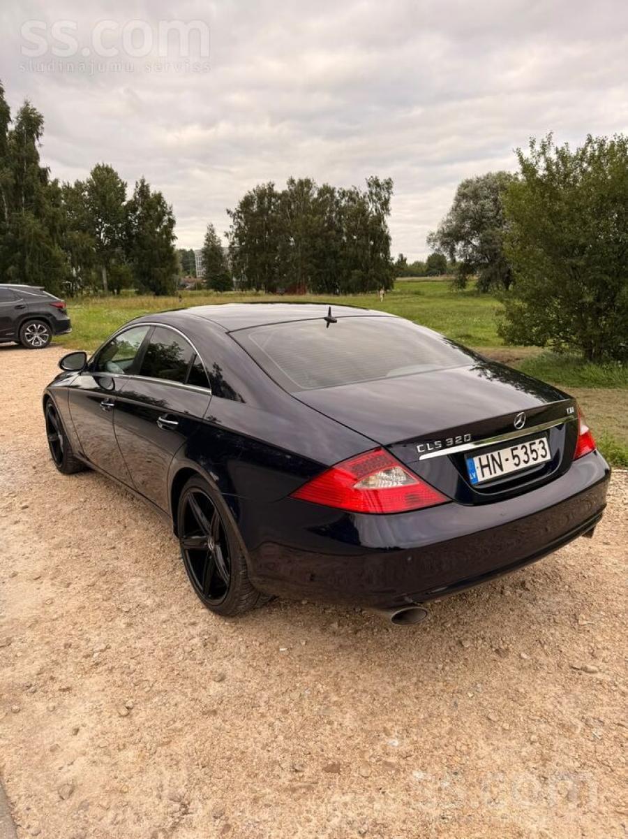 Zils Mercedes-Benz CLS 320 2006 Rīga, ar dzinēja tilpumu 3.00 L un nobraukumu 245 tūkst. km par 5100 €, foto 1 vietnē AUTOMOTO.COM.LV