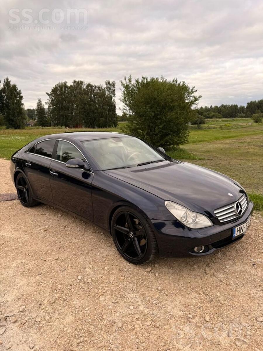 Zils Mercedes-Benz CLS 320 2006 Rīga, ar dzinēja tilpumu 3.00 L un nobraukumu 245 tūkst. km par 5100 €, foto 3 vietnē AUTOMOTO.COM.LV