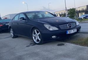 Zils Mercedes-Benz CLS 320 2007 Tallina, ar dzinēja tilpumu 0.00 L un nobraukumu 332 tūkst. km par 4850 €, foto 9 vietnē AUTOMOTO.COM.LV