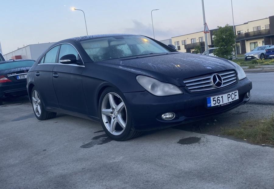 Zils Mercedes-Benz CLS 320 2007 Tallina, ar dzinēja tilpumu 0.00 L un nobraukumu 332 tūkst. km par 4850 €, foto 9 vietnē AUTOMOTO.COM.LV