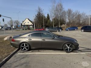Brūns Mercedes-Benz CLS 320 2006 Viļņa, ar dzinēja tilpumu 3.00 L un nobraukumu 420 tūkst. km par 5500 €, foto 8 vietnē AUTOMOTO.COM.LV