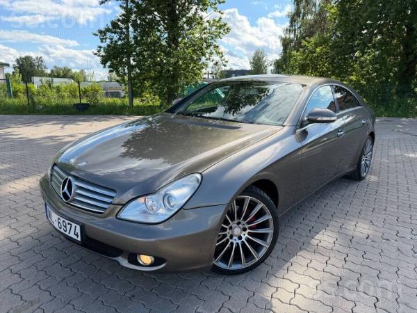 Brown Mercedes-Benz CLS 320 2005 in Riga, with an engine capacity of 3.00 L and mileage of 0 thousand km for 4490 €, photo 10 on AUTOMOTO.COM.LV
