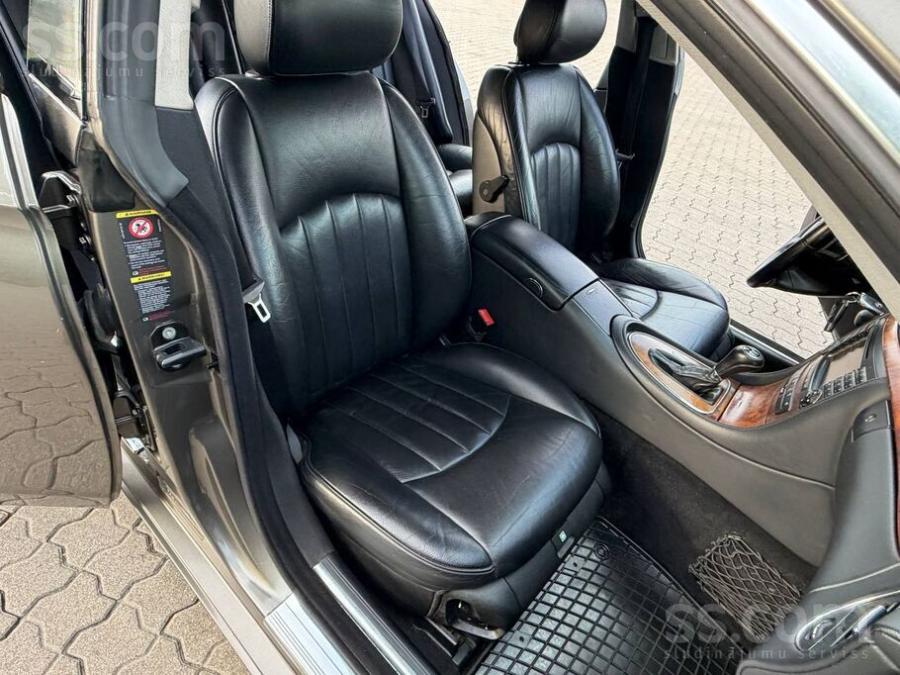 Brūns Mercedes-Benz CLS 320 2005 Rīga, ar dzinēja tilpumu 3.00 L un nobraukumu 0 tūkst. km par 4490 €, foto 15 vietnē AUTOMOTO.COM.LV