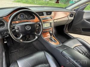 Brūns Mercedes-Benz CLS 320 2005 Rīga, ar dzinēja tilpumu 3.00 L un nobraukumu 0 tūkst. km par 4490 €, foto 17 vietnē AUTOMOTO.COM.LV
