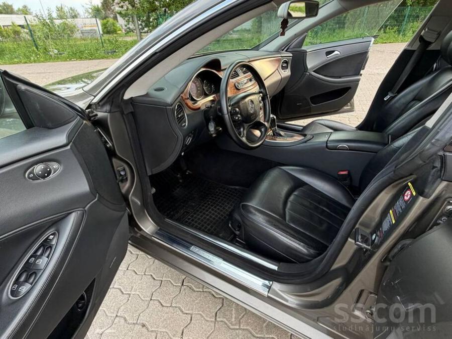 Brūns Mercedes-Benz CLS 320 2005 Rīga, ar dzinēja tilpumu 3.00 L un nobraukumu 0 tūkst. km par 4490 €, foto 18 vietnē AUTOMOTO.COM.LV
