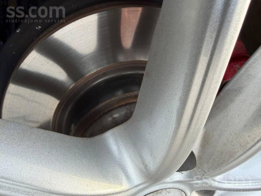 Brūns Mercedes-Benz CLS 320 2005 Rīga, ar dzinēja tilpumu 3.00 L un nobraukumu 0 tūkst. km par 4490 €, foto 29 vietnē AUTOMOTO.COM.LV