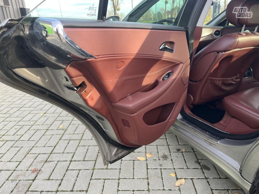 Mercedes-Benz CLS 320 2006 Kauņa, ar dzinēja tilpumu 3.00 L un nobraukumu 400 tūkst. km par 2750 €, foto 14 vietnē AUTOMOTO.COM.LV
