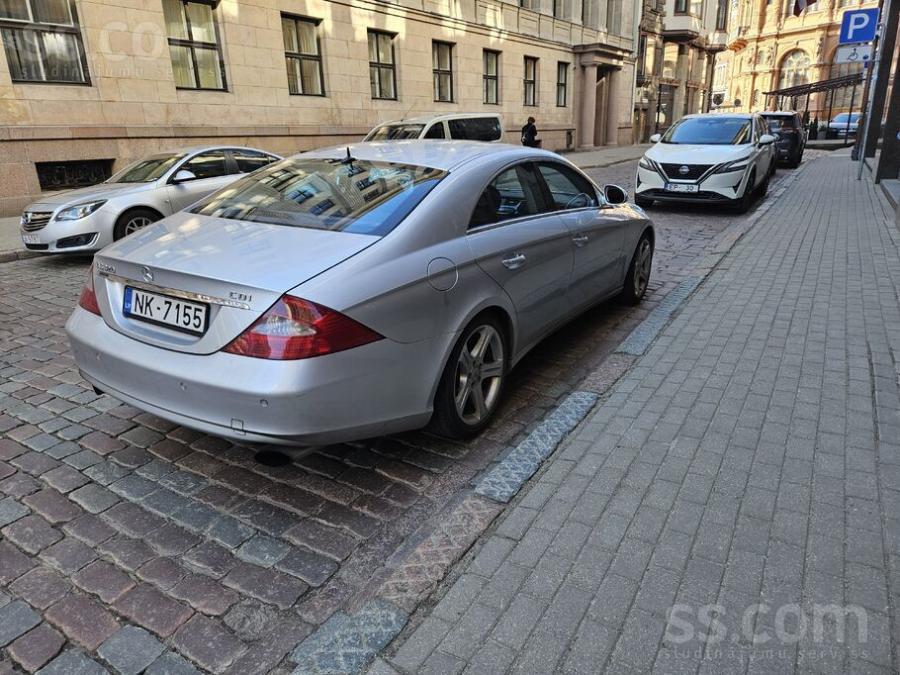 Мерседес ЦЛС 320 2006 в Рига, объемом двигателя 3.00 л и пробегом 351 тыс. км за 5200 €, фото 5 на AUTOMOTO.COM.LV